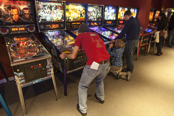 Pinball Bounces Back in New York City - Pinball Bounces Back in New ...